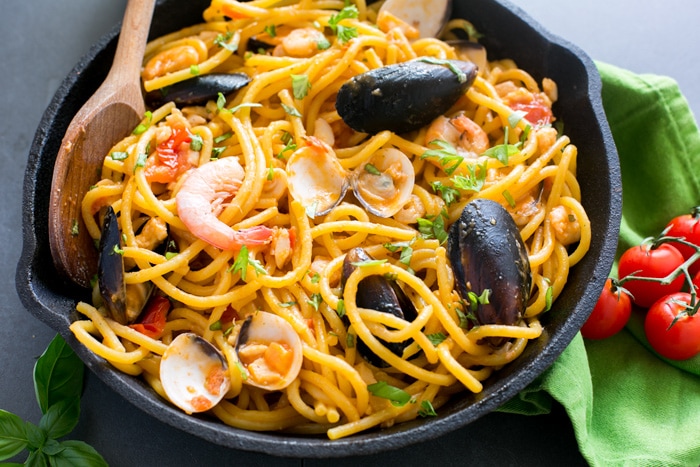 Quick Seafood Fresh Pasta - The Petite Cook