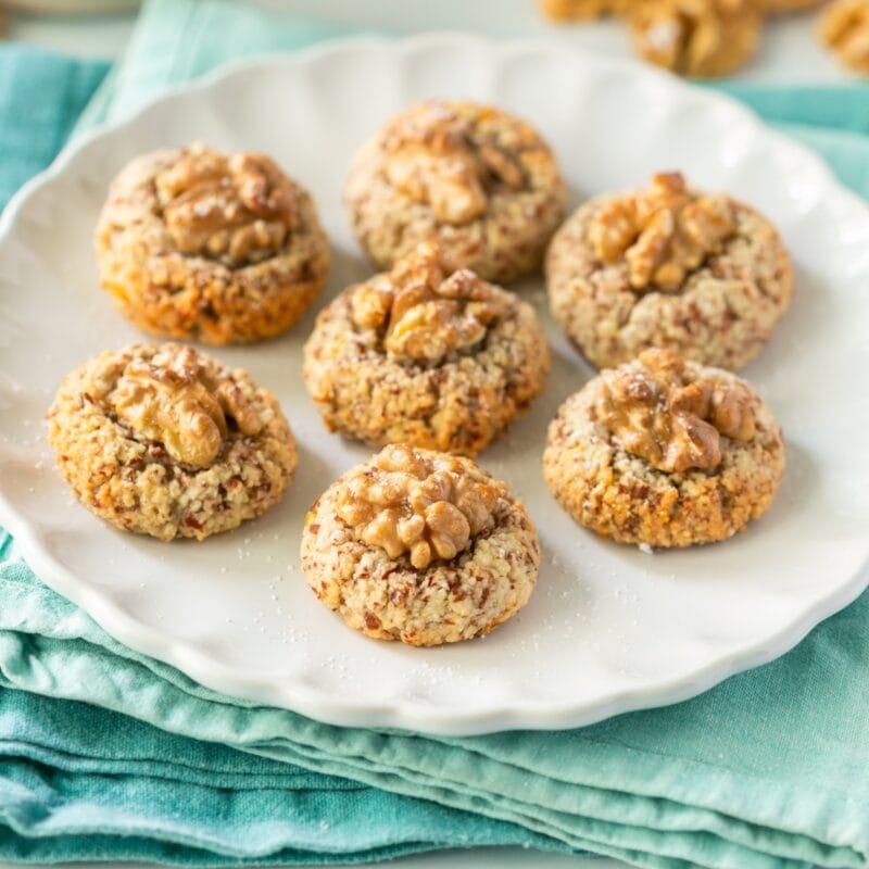 Italian Walnut Cookies - The Petite Cook™