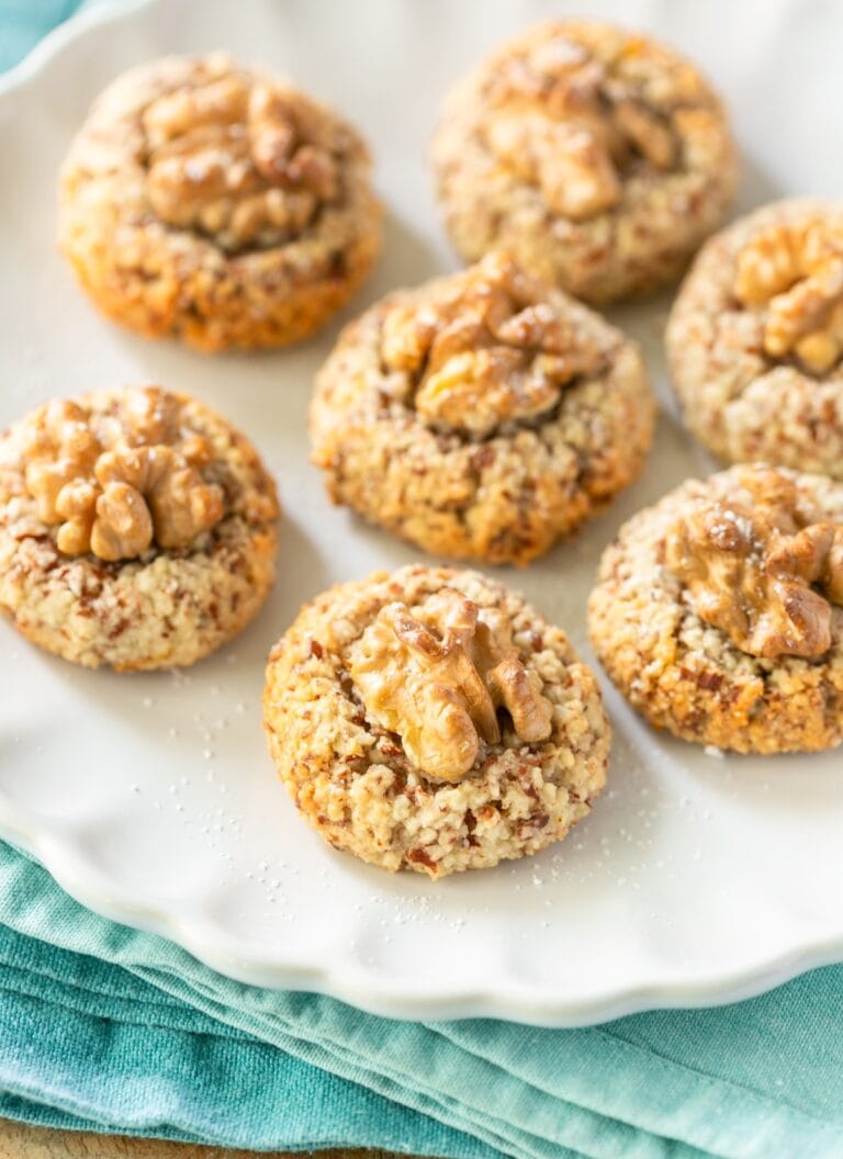 Italian Walnut Cookies - The Petite Cook™